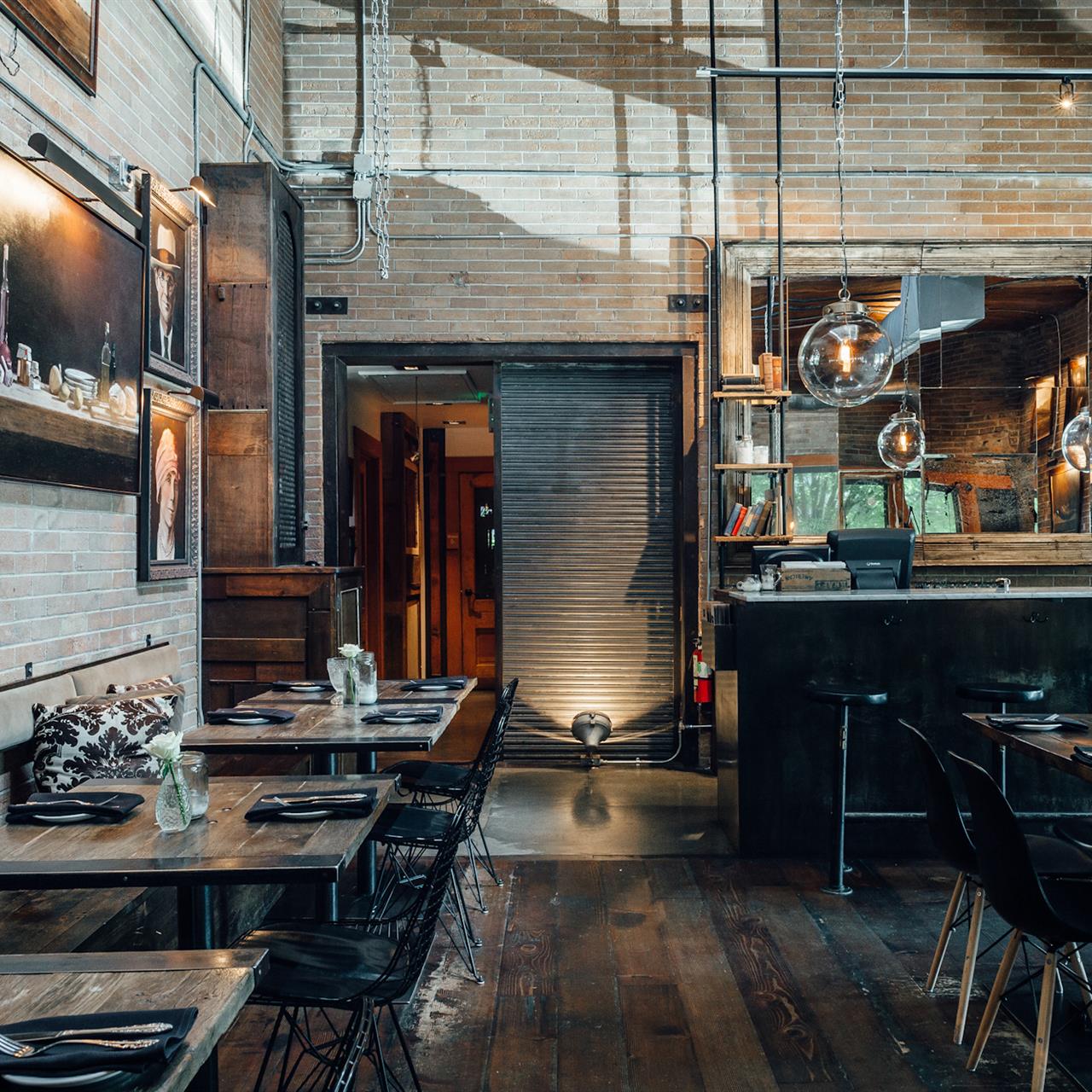 Pallet Bistro | cityhomeCOLLECTIVE