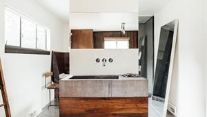 Apollo Dr | A Place in the Sun