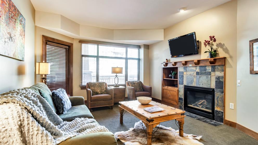 Sundial Court | Good Times